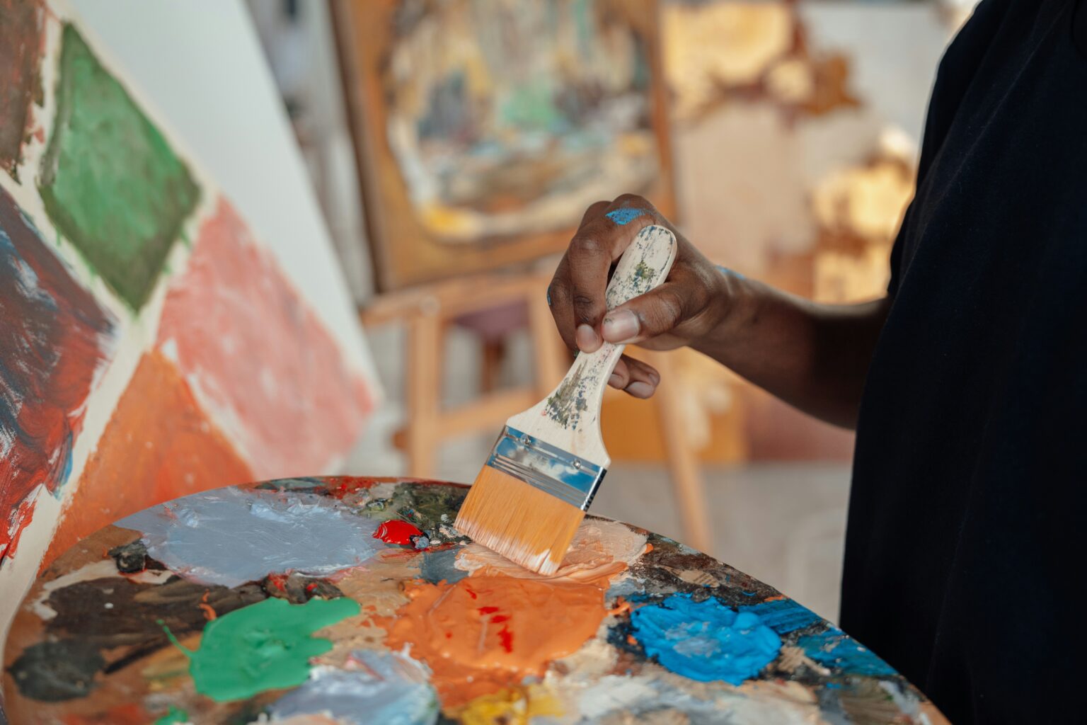 Art for Impact: How Creative Expression Strengthens Communities